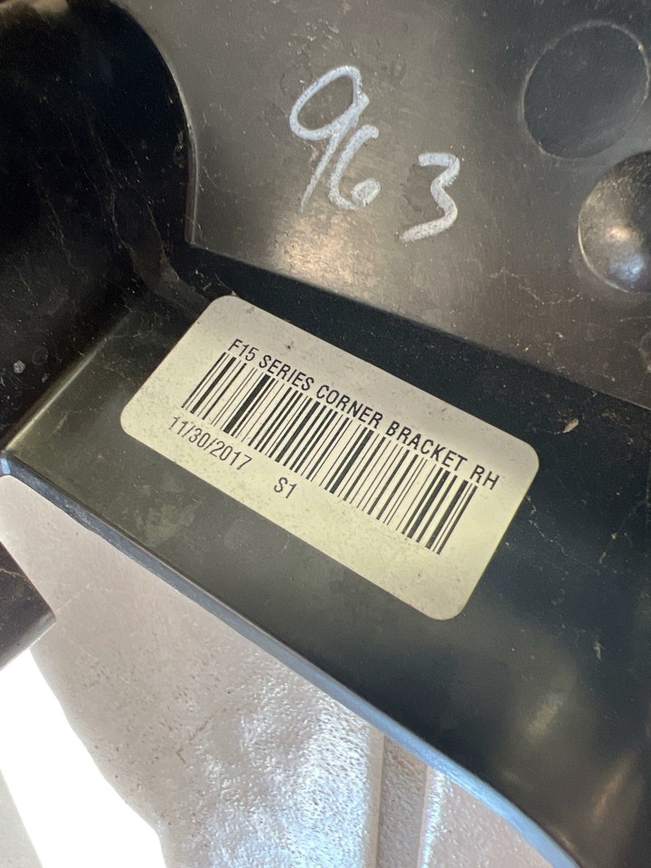 14 - 18 BMW X5 F15 Rear Bumper Support Bracket RH Passenger Side OEM ...