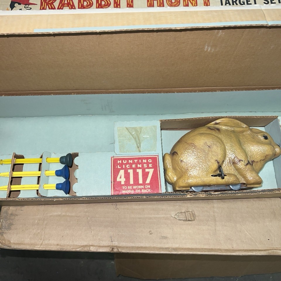 VINTAGE 1960’s MARX RABBIT HUNT TARGET SET SHOOTING GAME W/BOX partials ...