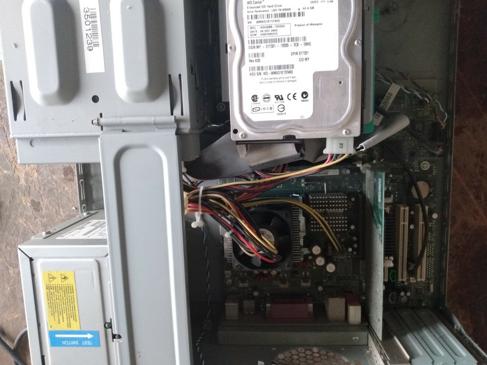 VINTAGE GATEWAY INTEL PENTIUM 4 DESKTOP COMPUTER HARD DRIVE 40GB MEMORY ...