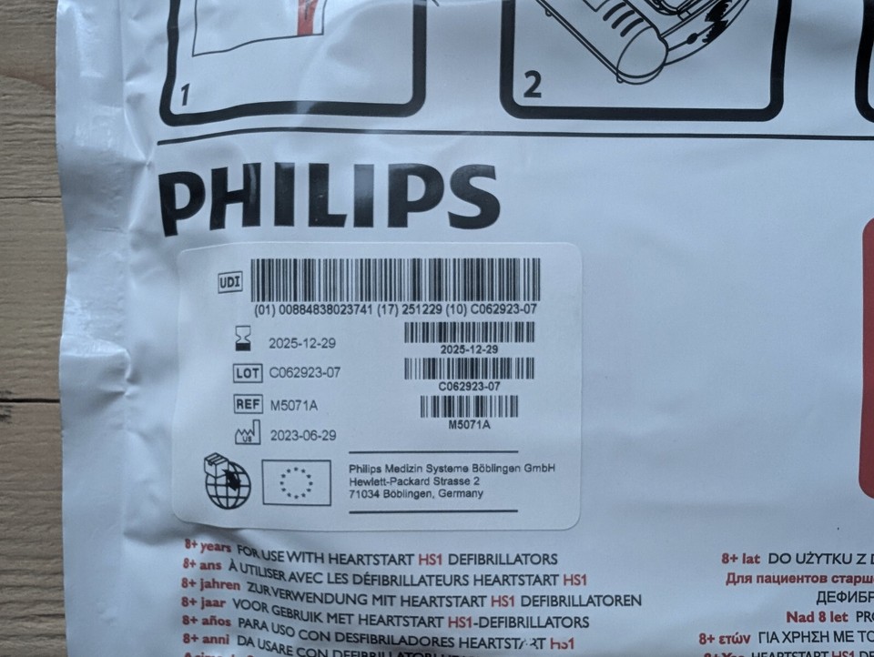 New Philips HeartStart M5071A Defibrillator Pads Exp. 2025-12-29 | eBay