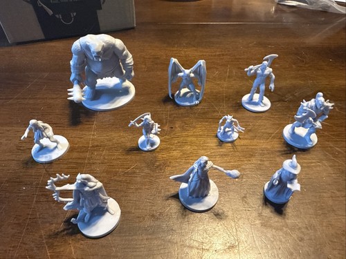 10 RPG Miniatures Lot From Unknown Manufacturer — 28mm DnD-Pathfinder ...