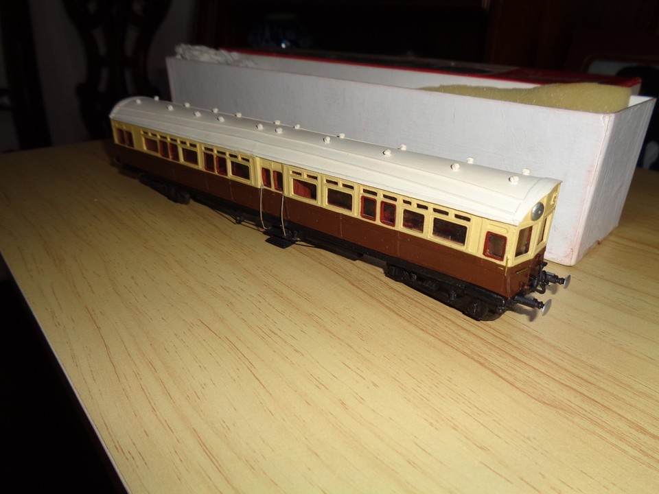 Vintage Train Coach metal kitbuilt - white metal PIKO Keyser Willis ...