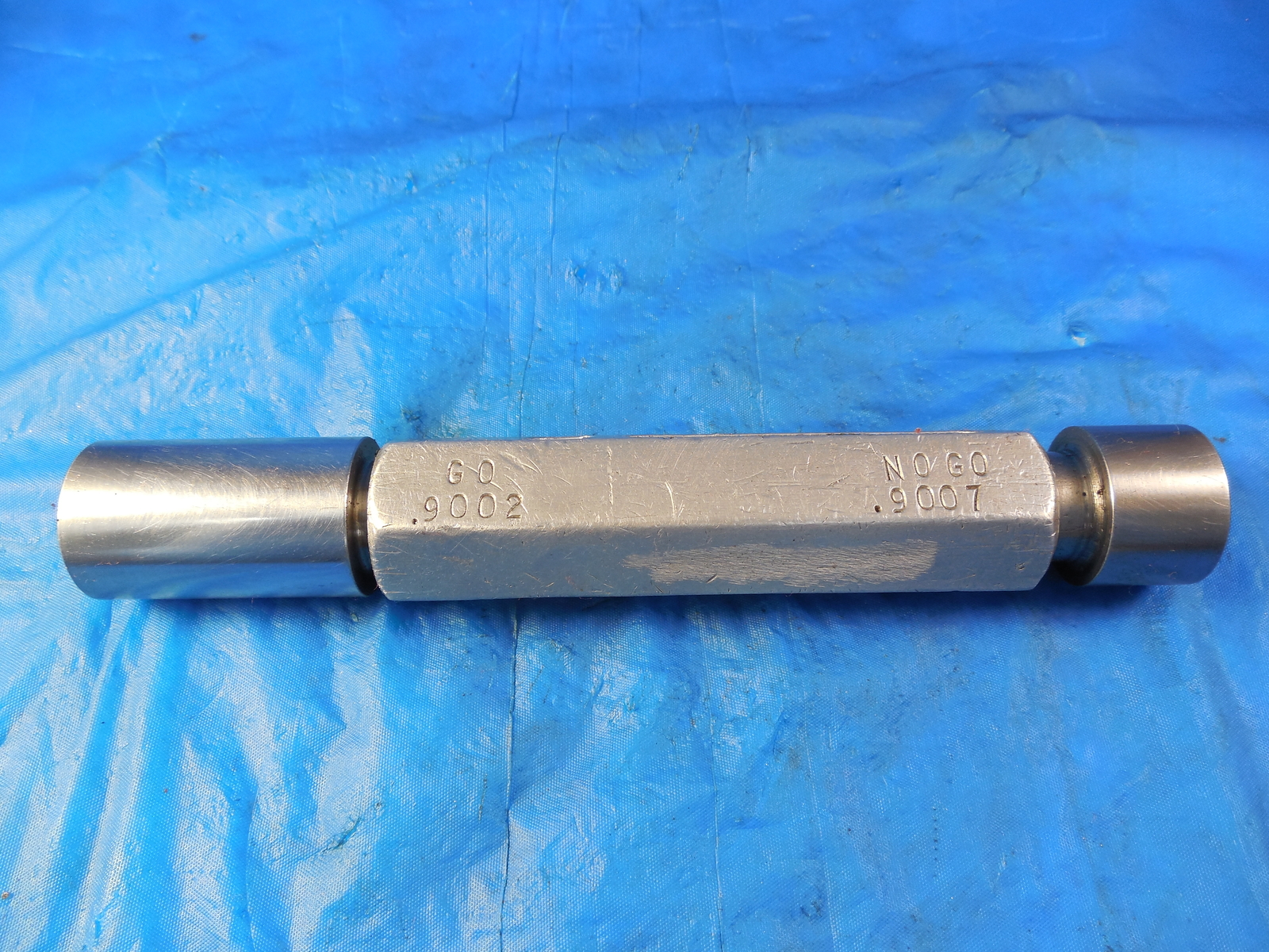 SHEFFIELD .9002 & .9007 DIA SMOOTH PIN PLUG GAGE GO NO GO OVERSIZE ...