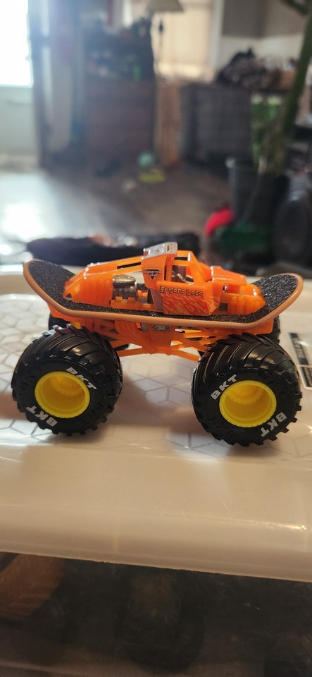 Monster Jam El Toro Loco 1:64 Teck Deck Trainer | eBay