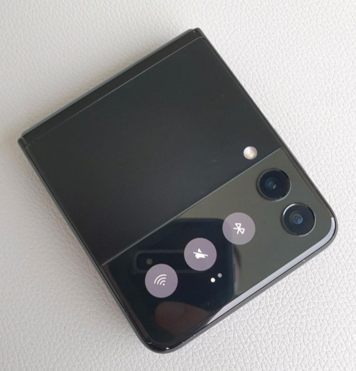 Original Samsung Galaxy Z Flip 3 SM-F711 SUB LCD Außen Display Schwarz ...