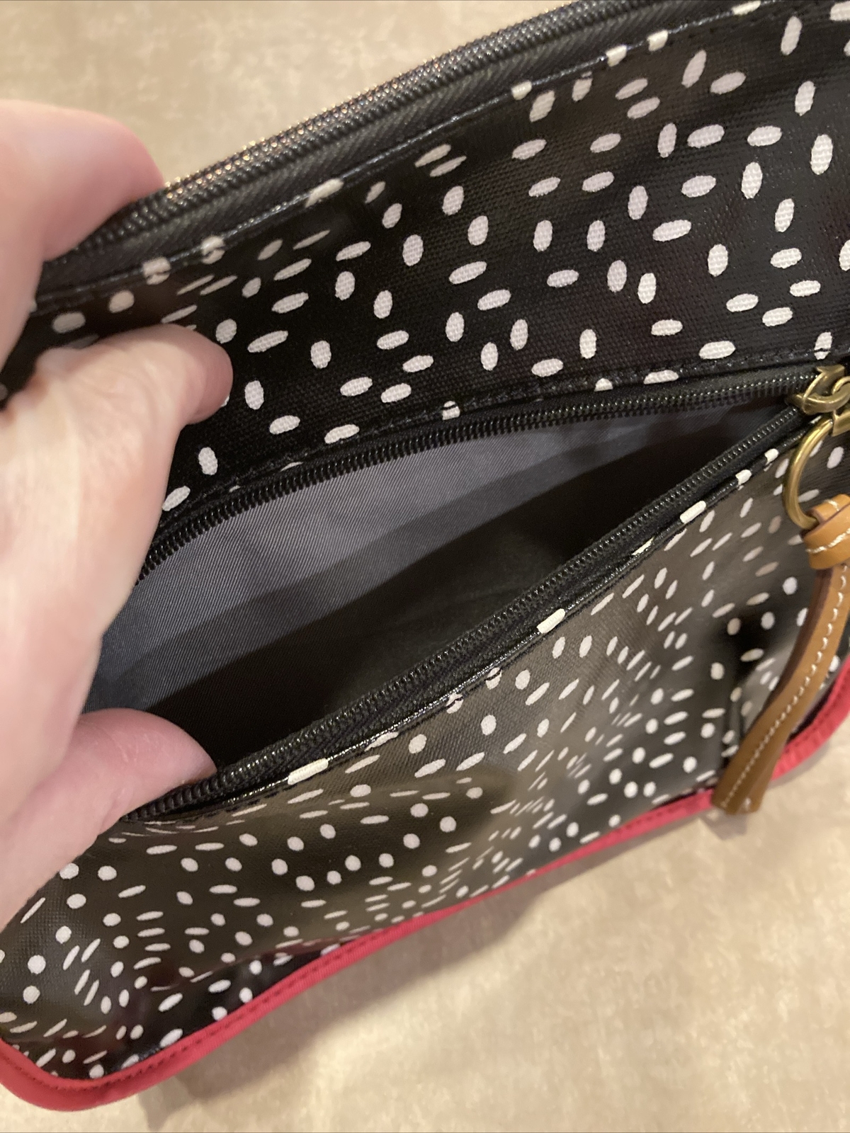 Fossil "Bean Seeds" Coated Canvas Crossbody/Messenger Bag, Black ...