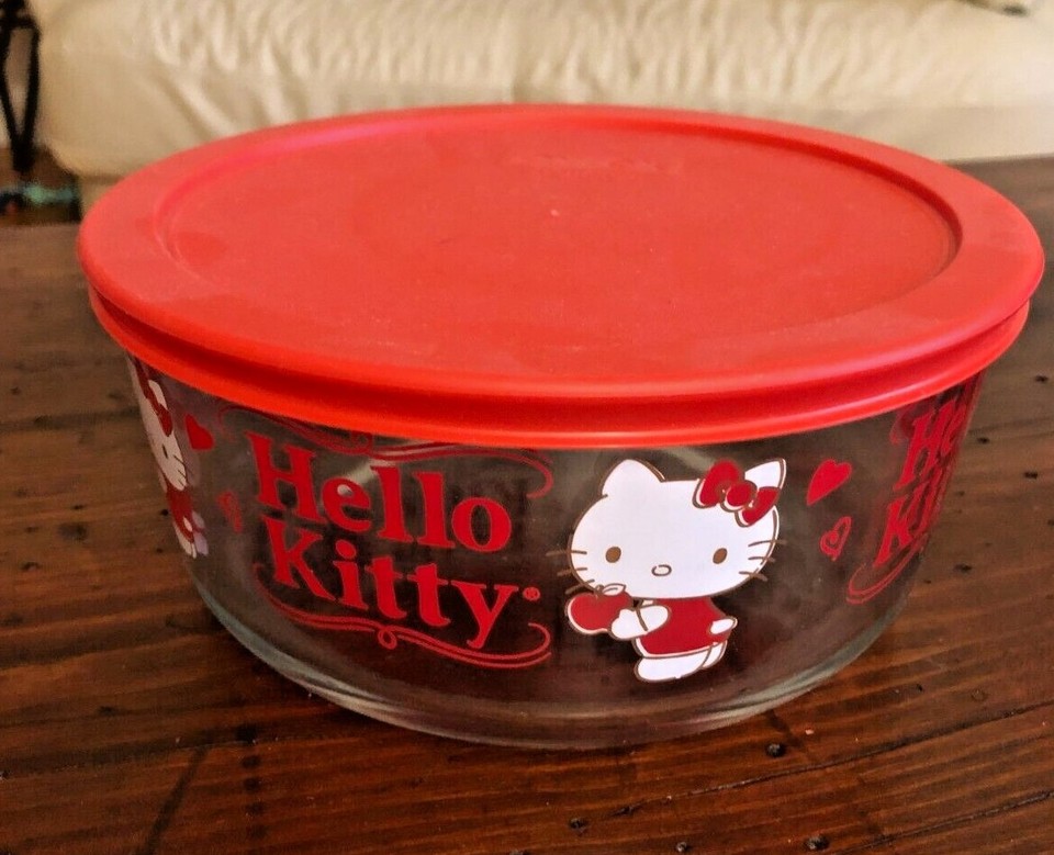 Corelle Hello Kitty dinnerware set, Pyrex Measuring Cup, Containers ...