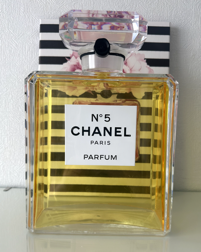 Chanel N°5 Giant Factice Rare Chanel Store Display France Limited ...