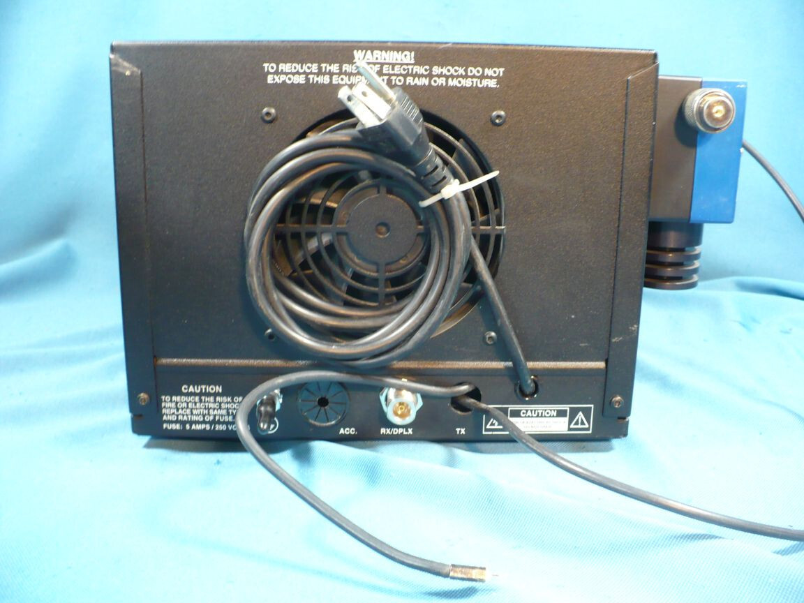 Motorola Radius GR1225 Two Way Repeater Base Station Telewave T-1530 ...
