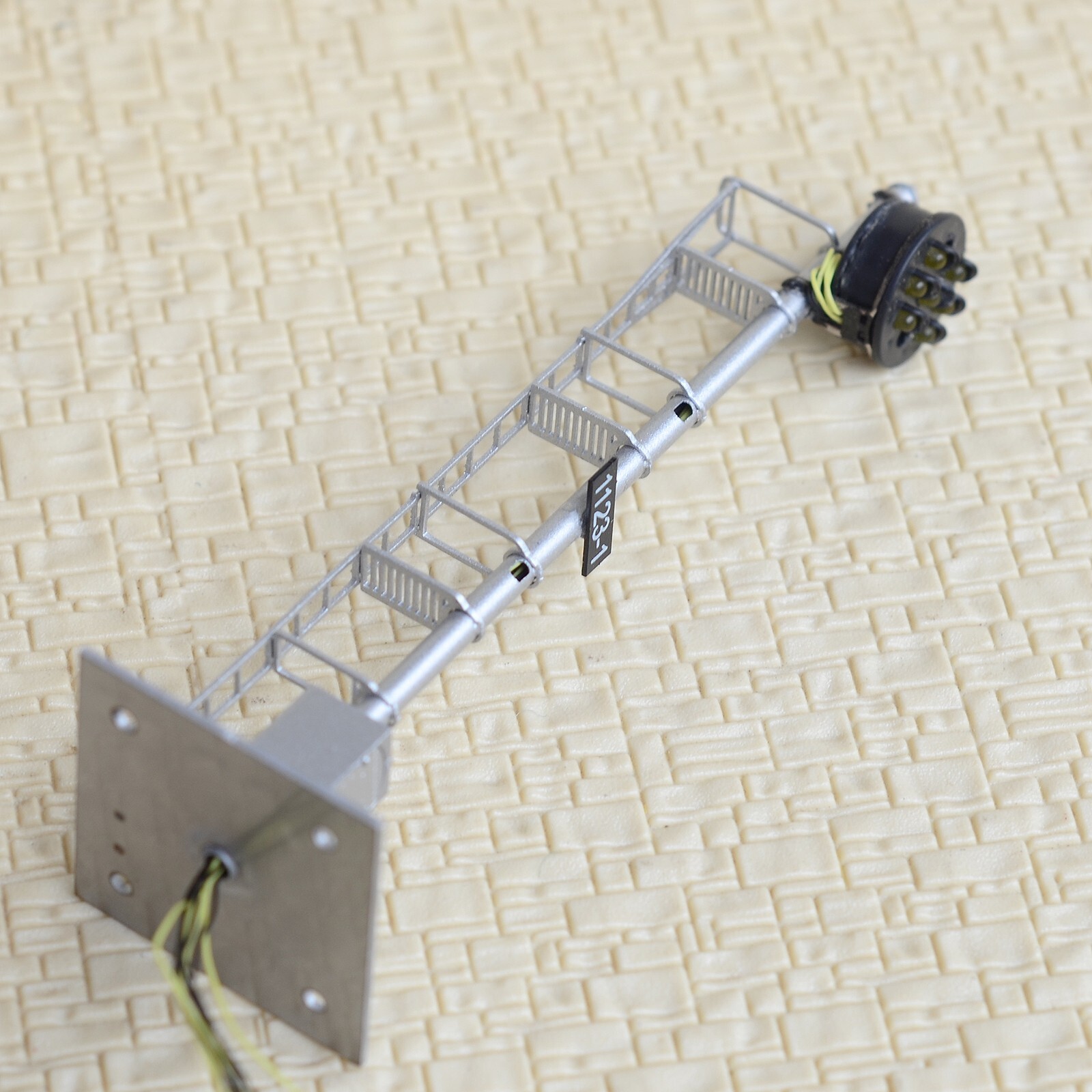 1 x HO scale model train CPL signal B&O light 3V LED Pennsy position ...