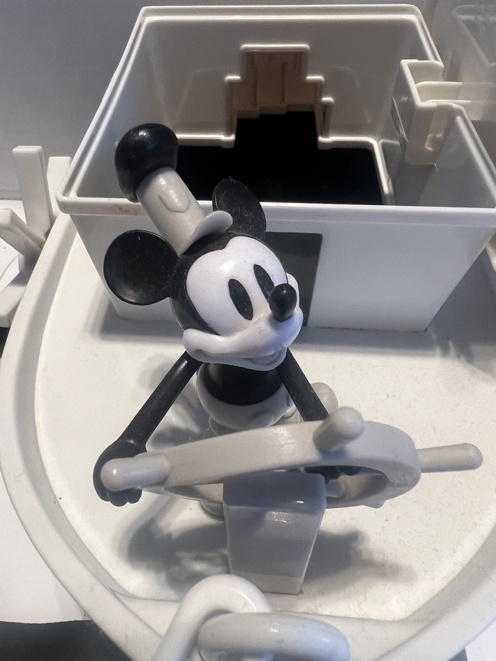 Tokyo Disney Resort Mickey Mouse Steamboat Willie Popcorn Bucket willy ...