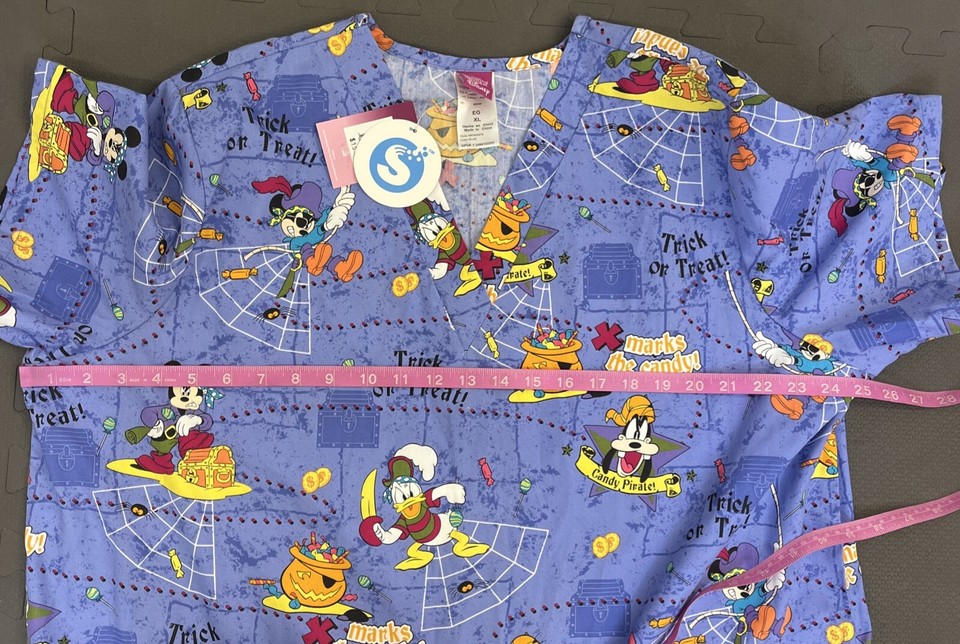 Lots of 3 XL Halloween Scrub Tops Disney Villains Maleficent Sloths ...
