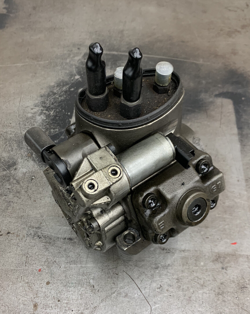 08-10 6.4L Ford Powerstroke F-350 F-250 High Pressure Fuel Pump HPFP ...