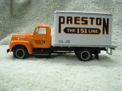 1957 INTERNATIONAL DRY GOODS VAN BOX TRUCK PRESTON 151 LINE TRUCKING ...