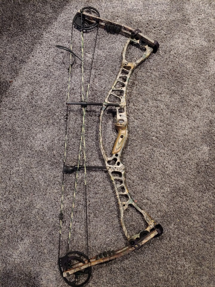 Hoyt AlphaMax 35 Compound Bow 31" RH 50-60 | eBay