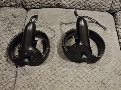 Oculus Rift CV1 Touch pair Controllers Authentic Tested NOT FOR Rift S ...