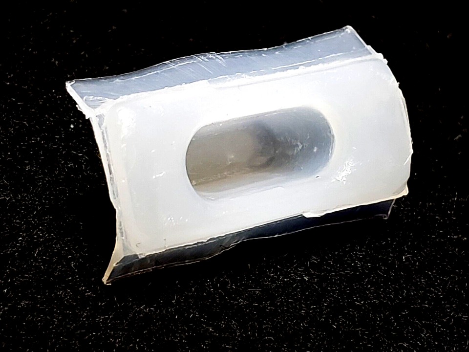 62-72 GM Body Side Belt Molding Moulding Bath Tub Style Trim Clips ...