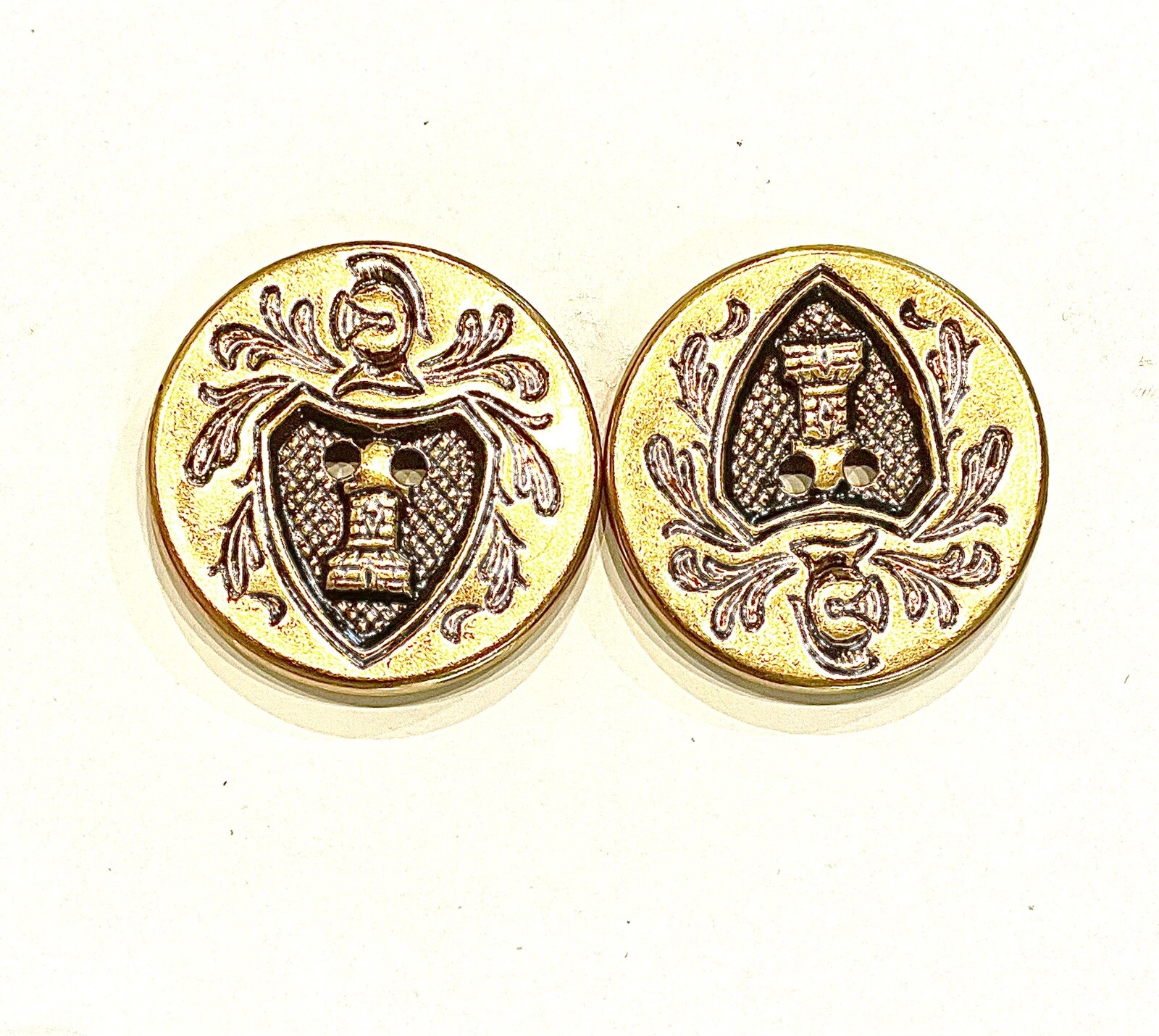 4pcs Gold Round Metal 2 Hole Buttons 40mm Medieval Knight Helmet Coat ...