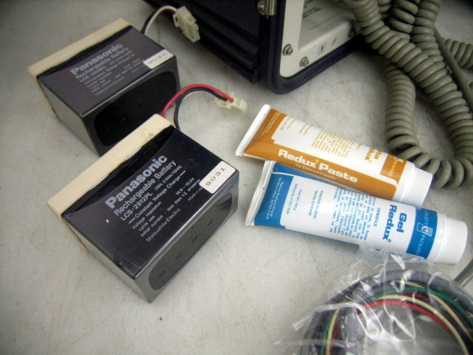 New HP 43130M Mobile Portable OTC Defib/Monitor-Recorder System ...