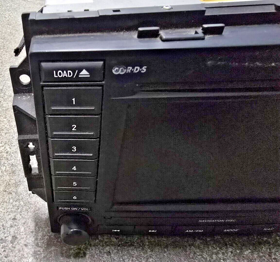 Dodge Jeep Chrysler Navigation Radio 6 Disc CD Changer Display ...