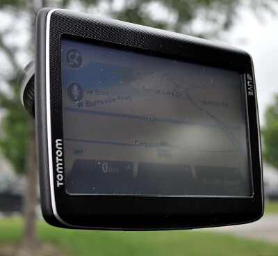 NEW TomTom GO LIVE 1535M Car GPS 5" LCD USA/Can/Mexico LIFETIME MAPS ...