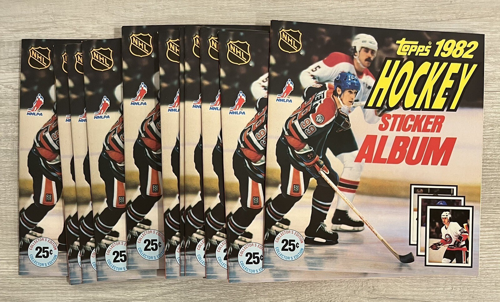 Full Box Of 12 - 1982 TOPPS NHL HOCKEY STICKER ALBUM GRETZKY On COVER ...