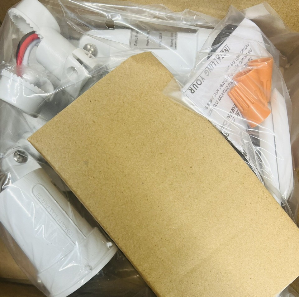 Box Of 3 Satco 2 Light Outdoor Security Flood Lights w/Motion Sensor ...