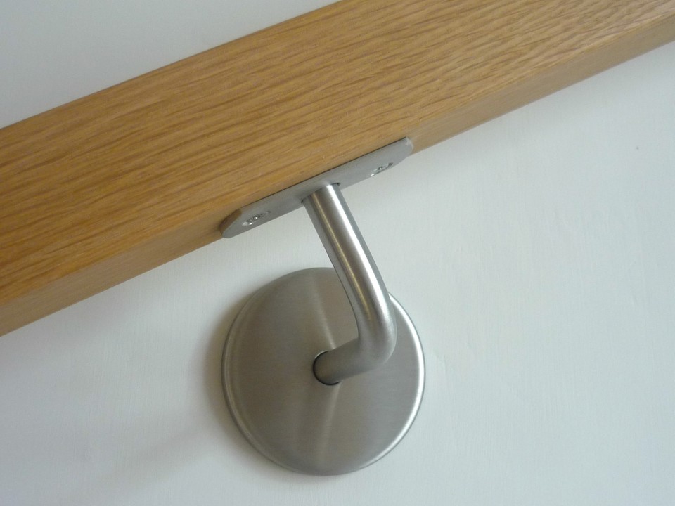 Modern SQUARE SOLID OAK Handrail/Banister + Stainless or Matt Black ...