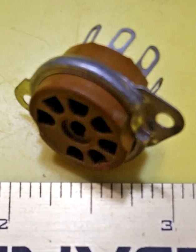 Cinch® 7 Pin Tube Socket • Top Mount • 5/8" Hole • 7/8" Hole Centers ...