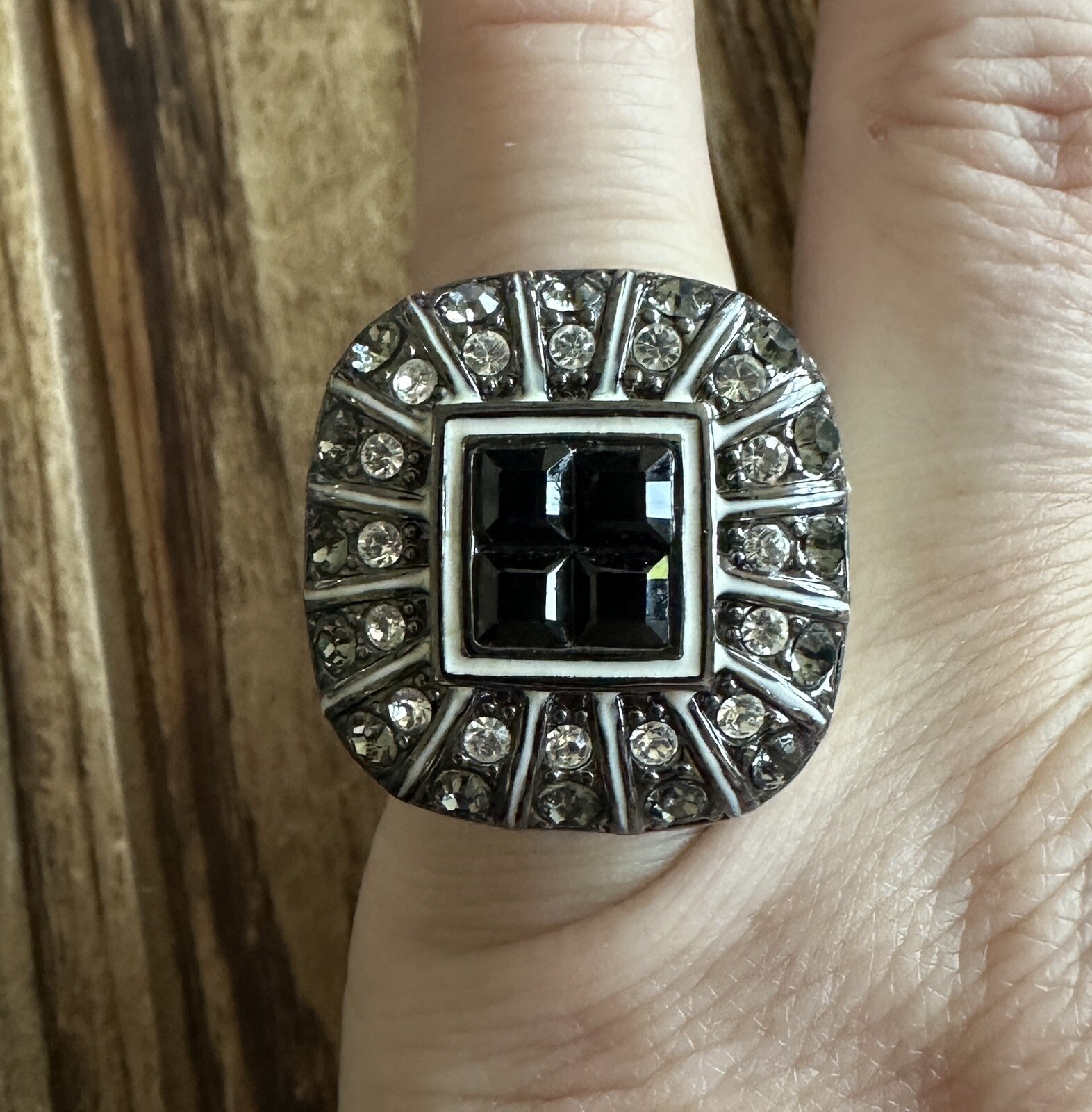 VINTAGE DESIGNER PRINCESS AMANDA BORGHESE SIGNET RING SZ 5 RUNWAY ...
