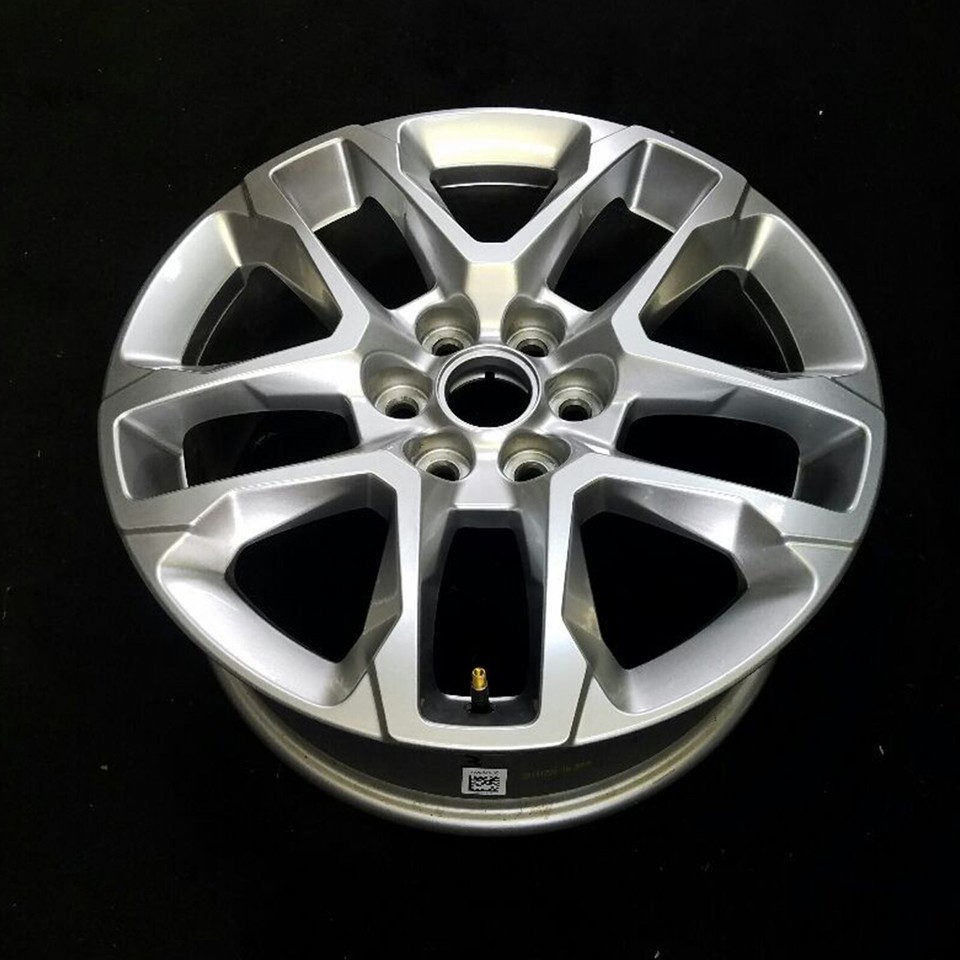 Chevy Traverse OEM Wheel 18" 2018-2024 All Silver Factory Original Rim ...