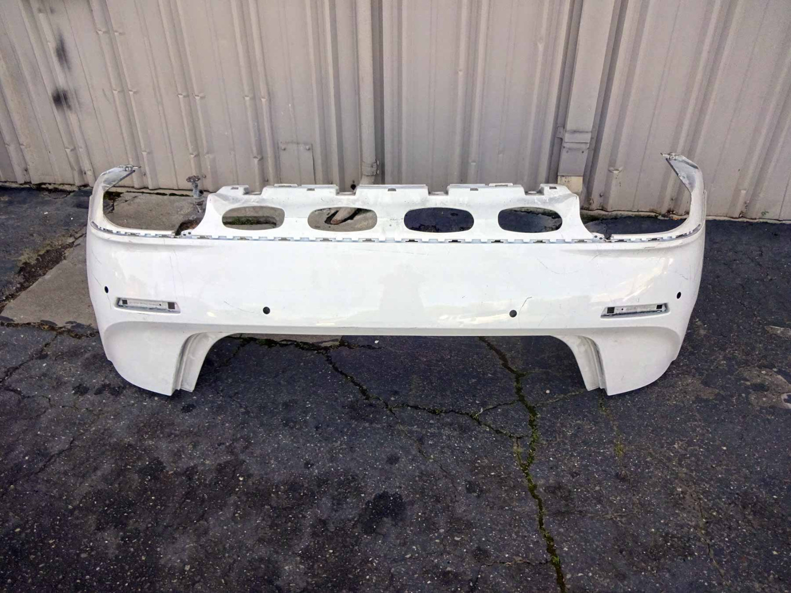 Maserati Ghibli M157 Rear Bumper White Damaged Part# 673004365 E | eBay