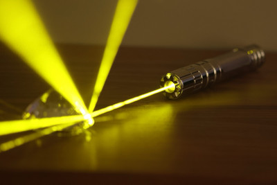 Valkyrie 573 - “True Yellow” 573nm Laser Pointer by Tinker - 1mW | eBay