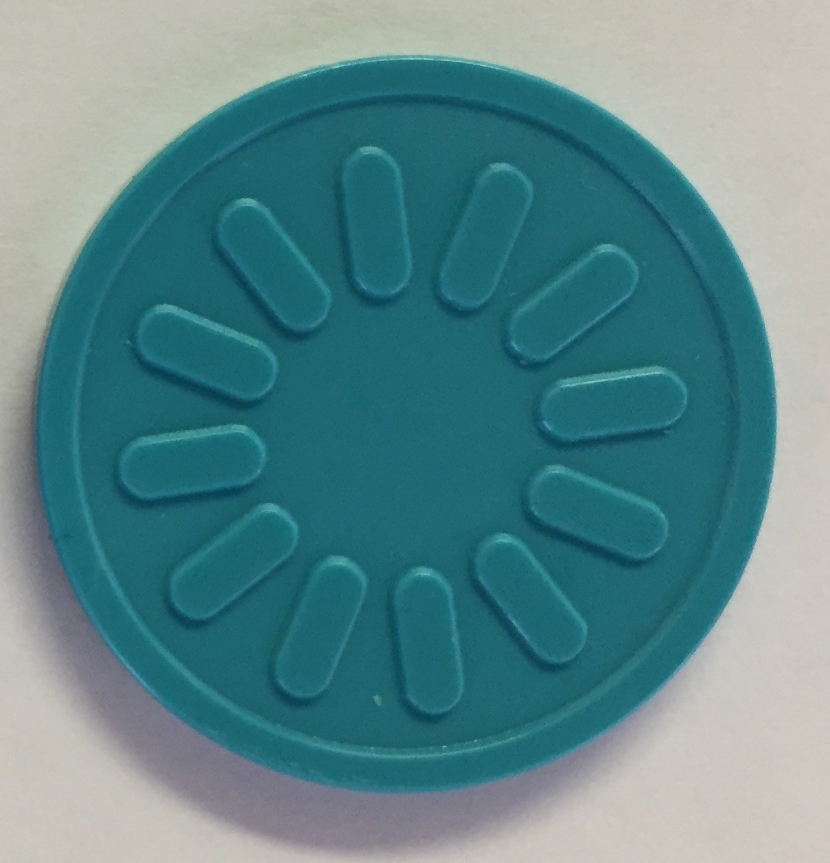 PLASTIC TOKENS PLASTIC - BAG OF 100 - REWARD VOTING SCHOOL HOME OFFICE ...