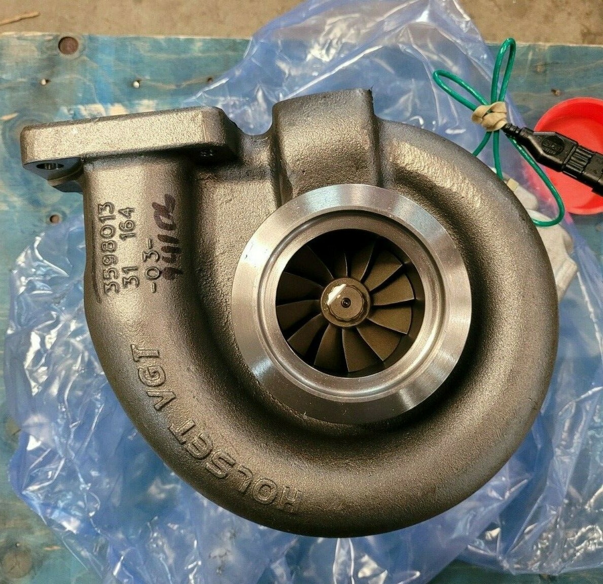 Holset Cummins ISX Turbo 3768267HX 15.0L 2881993 3768267 3768263 ...