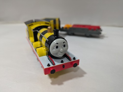 Thomas & Friends TOMY Plarail Trackmaster Busy Bee James Rare Tain ...