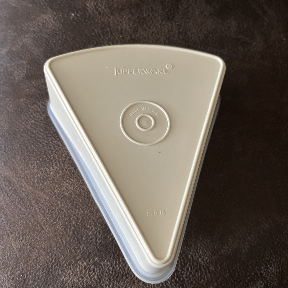 Tupperware Pie Slice Keeper Almond with Lid 269-16 | eBay