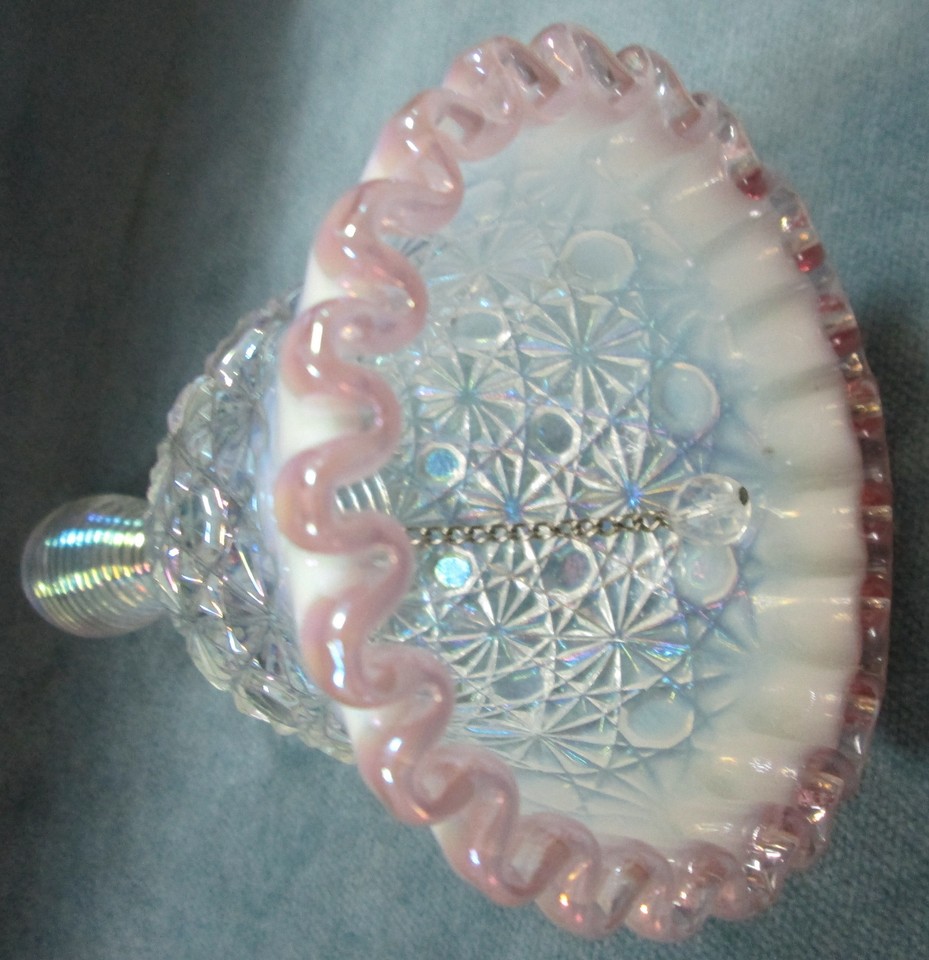 Fenton "Daisy & Button" Pattern Three (3) Mold Opalescent & Irridescent ...
