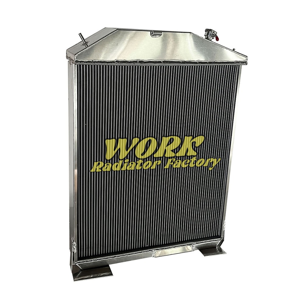 OEM# RE21896 AR79458 AR79456 Tractor Radiator Fits John Deere 4640 4840 ...