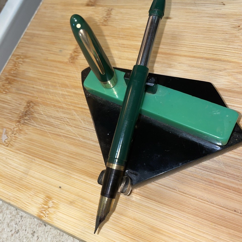 Sheaffer Touchdown FP Fatter Green Touchdown Gold Trim Triumph Nib Band ...