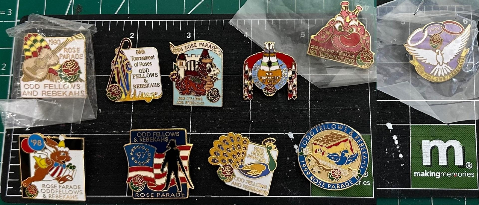 10 Great Odd Fellows and Rebekahs Tournament of Roses Rose Parade Pins ...