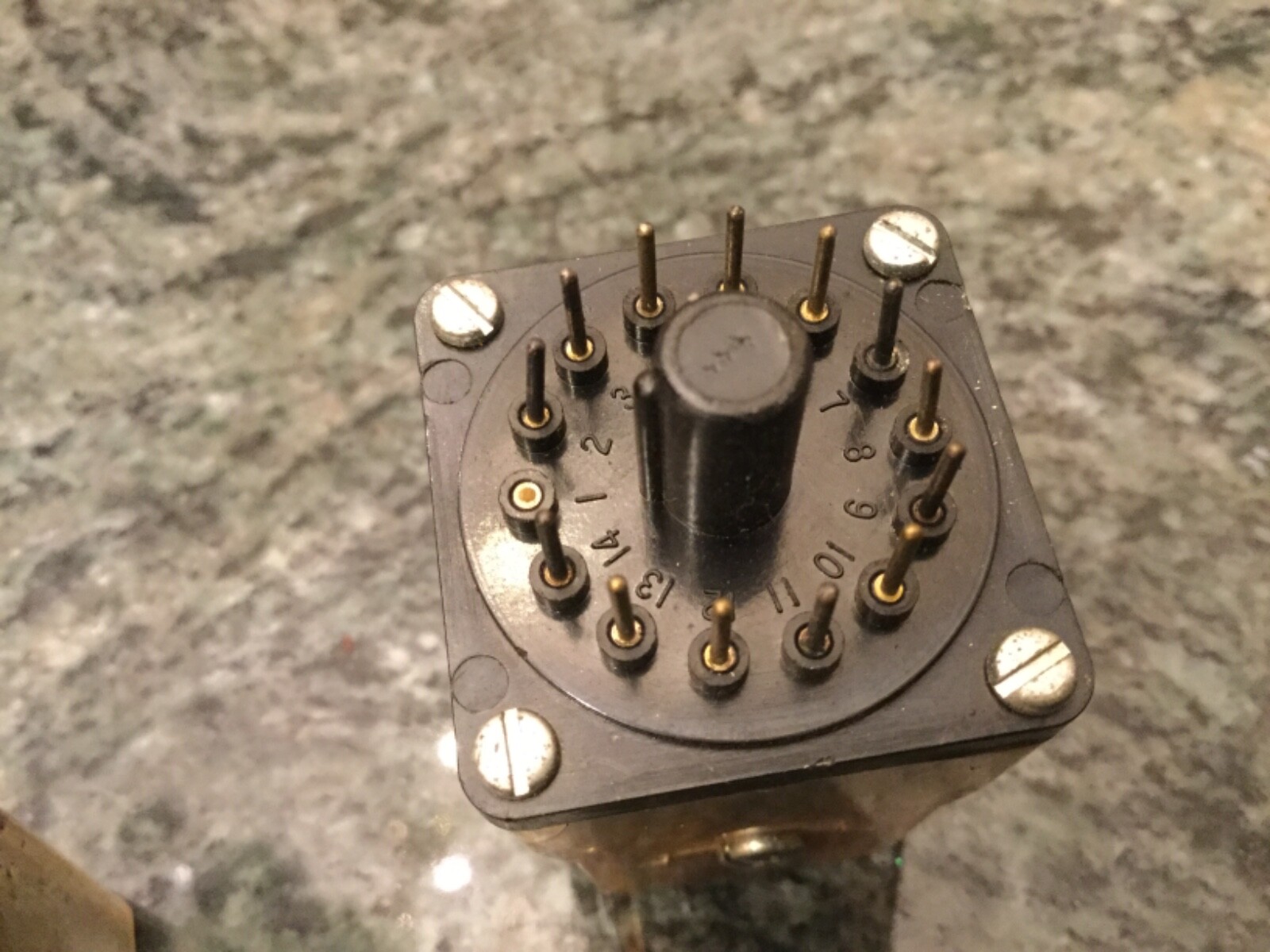 3 old cube relays 393D10-1 28 volt 600 ohms CDE 1077 1 unknown ...