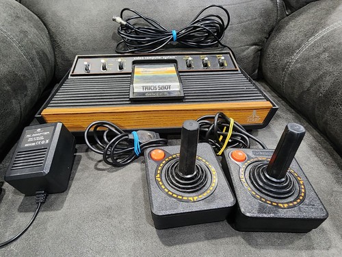Atari 2600 Video Game Console Tested! 2 Controllers/Trickshot Game ...