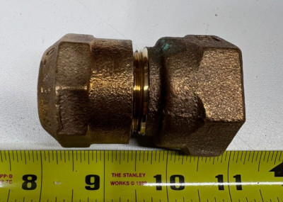 3/4" x 1" Mueller LF Brass Reducing Coupling 110 Compression CTS x FIP ...
