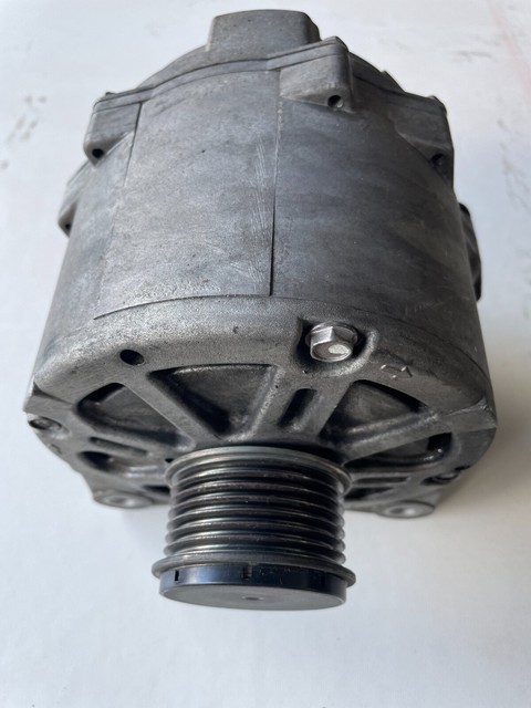 2007 Audi Q7 Alternator 190 Amp Water Cooled 021903016A 43165 for sale ...