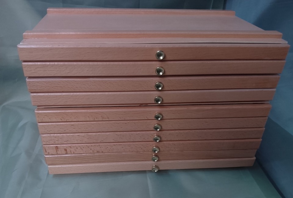 2012 RED POPPY PCGS MS67 $2 COIN IN BEECHWOOD 6 DRAWER BOX HOLDING 60 ...