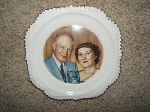 Vtg 8.5" America's First Family Plate President and Mrs. Dwight D ...