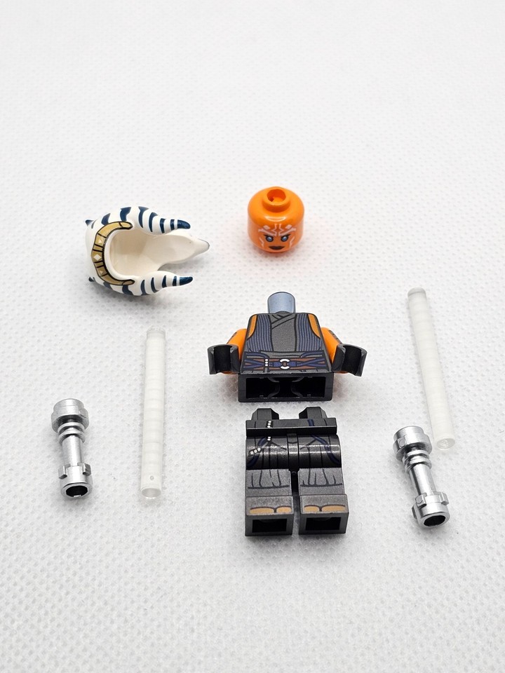 LEGO STAR WARS 75362 T-6 Jedi Shuttle Ahsoka Tano Sabine Marrok ...