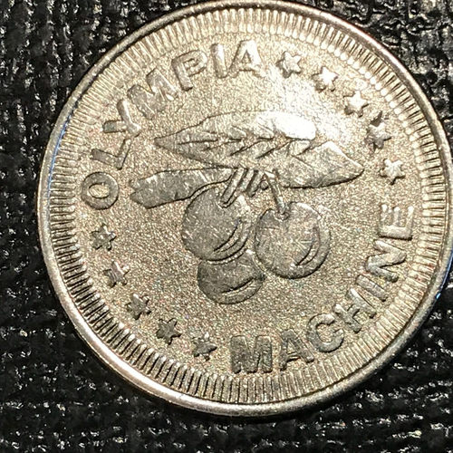 HIGH GRADE OLYMPIA MACHINE CHERRIES 777 PACHINKO GAME COIN / TOKEN-24MM ...