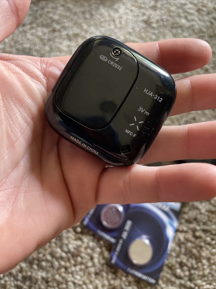 Omron HJA-312 Walking Style Pedometer with Clip and New Batteries | eBay
